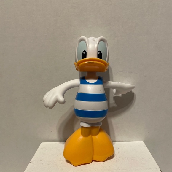 Disney | Toys | Disney Junior Donald Duck Water Swimmer Kids Wind Up ...